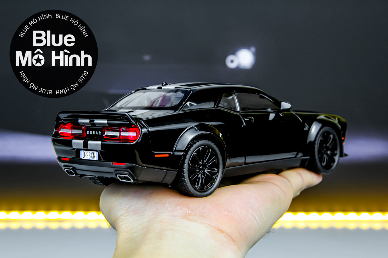 Xe mô hình Dodge Challenger SRT Hellcat 1:24 - Blue Mô Hình