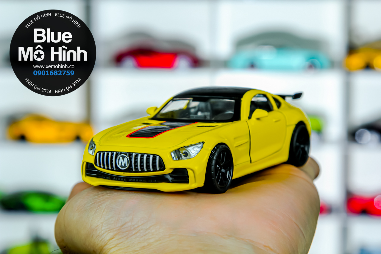 Mô hình xe Mercedes GTS 1:36 Vàng sọc đỏ bằng kim loại - Blue Mô Hình